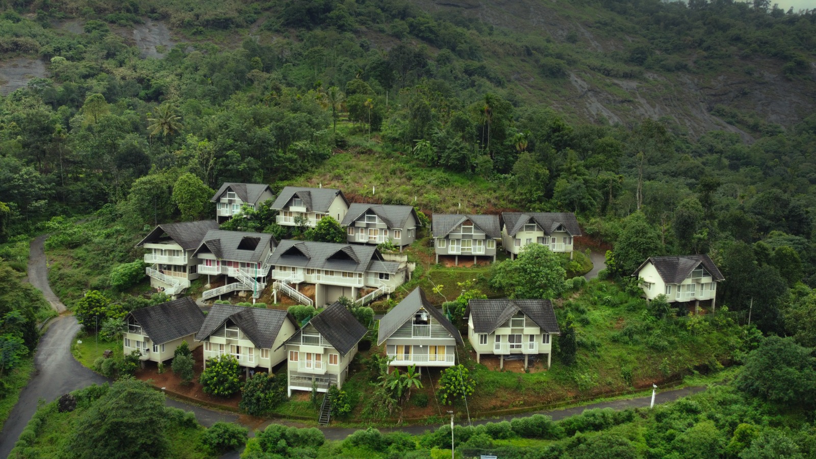 Rains Valley Resort Mankulam - Munnar - Teal Luxury Stays